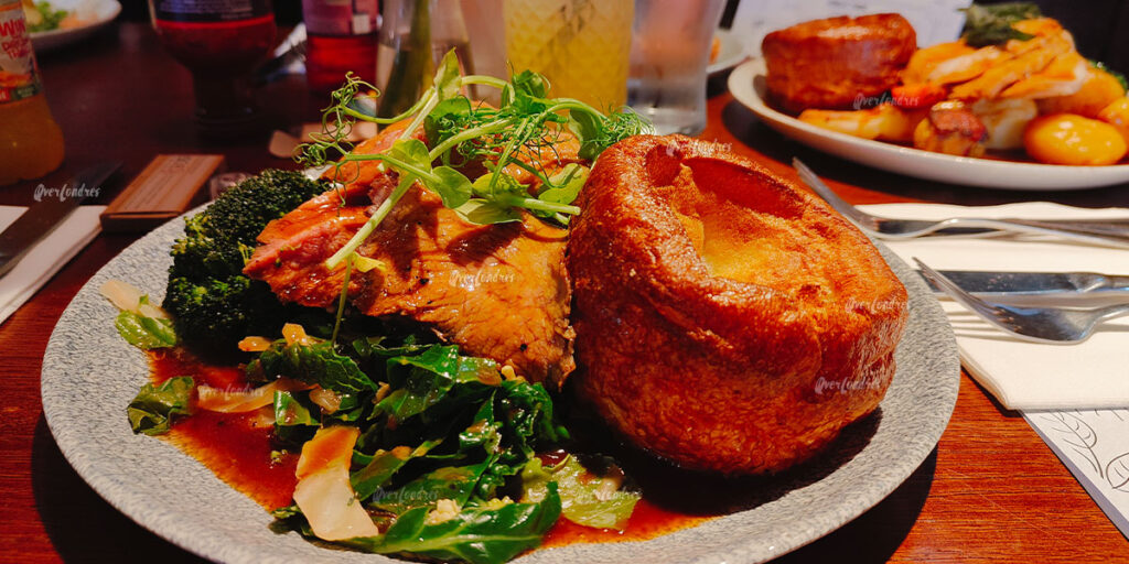 Dónde comer un Sunday Roast en Londres: El tradicional asado.